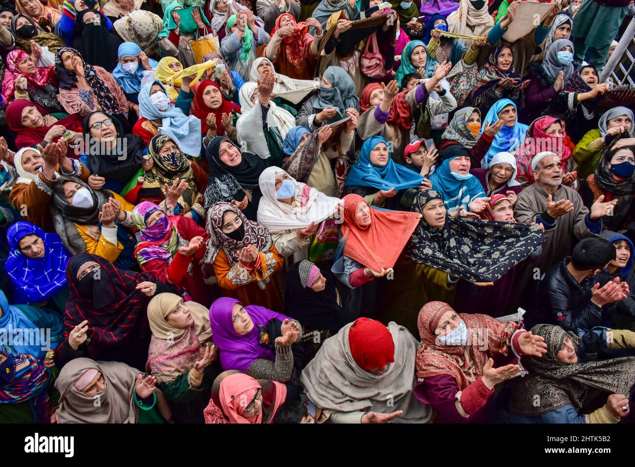 Srinagar, India. 01st Mar, 2022. Kashmiri devotees offer prayers on the ...