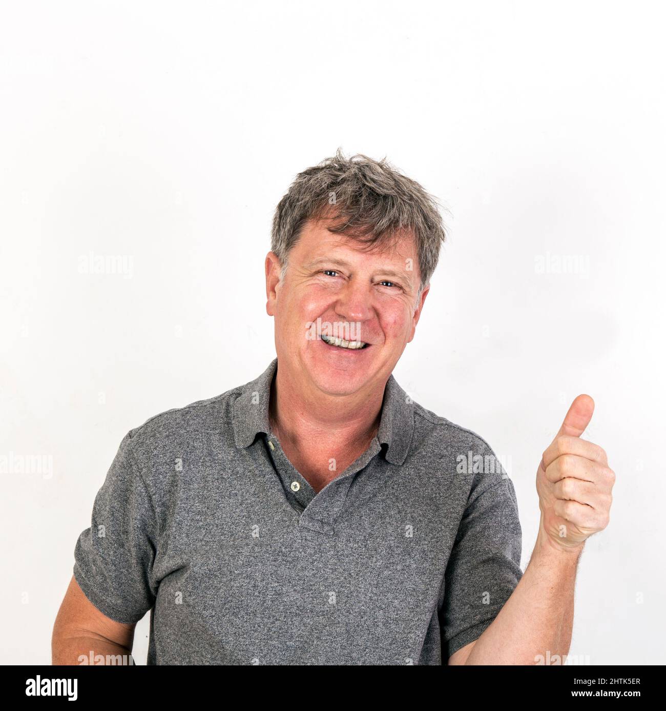 Grinning guy hi-res stock photography and images - Alamy