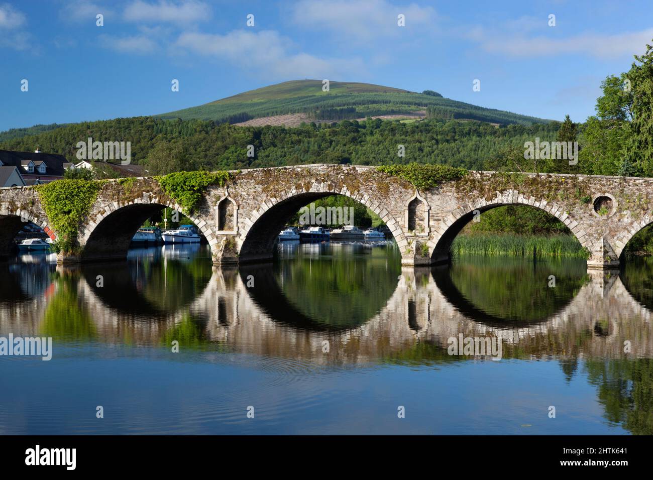 River barrow bridge ireland hi-res stock photography and images - Alamy