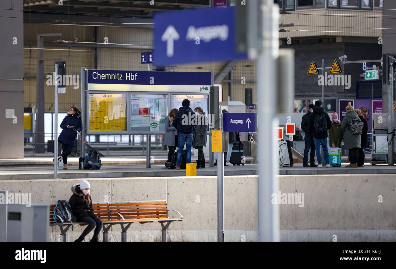 Fourth rail hi-res stock photography and images - Alamy