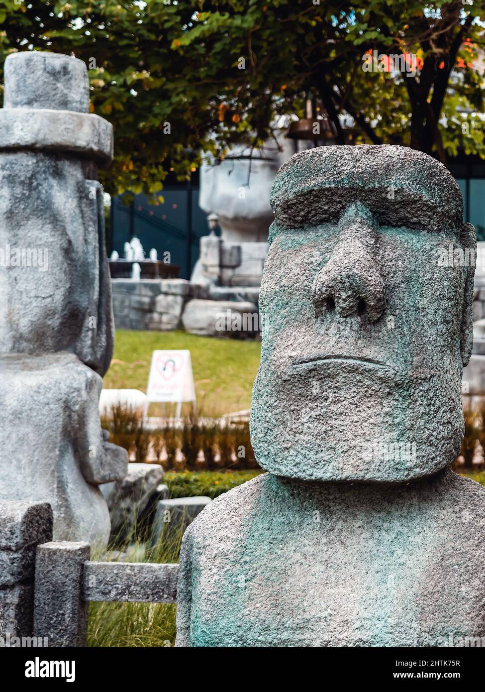 RATCHABURI, THAILAND-MAY 12, 2019 : Beautiful Moai imitation of the ...