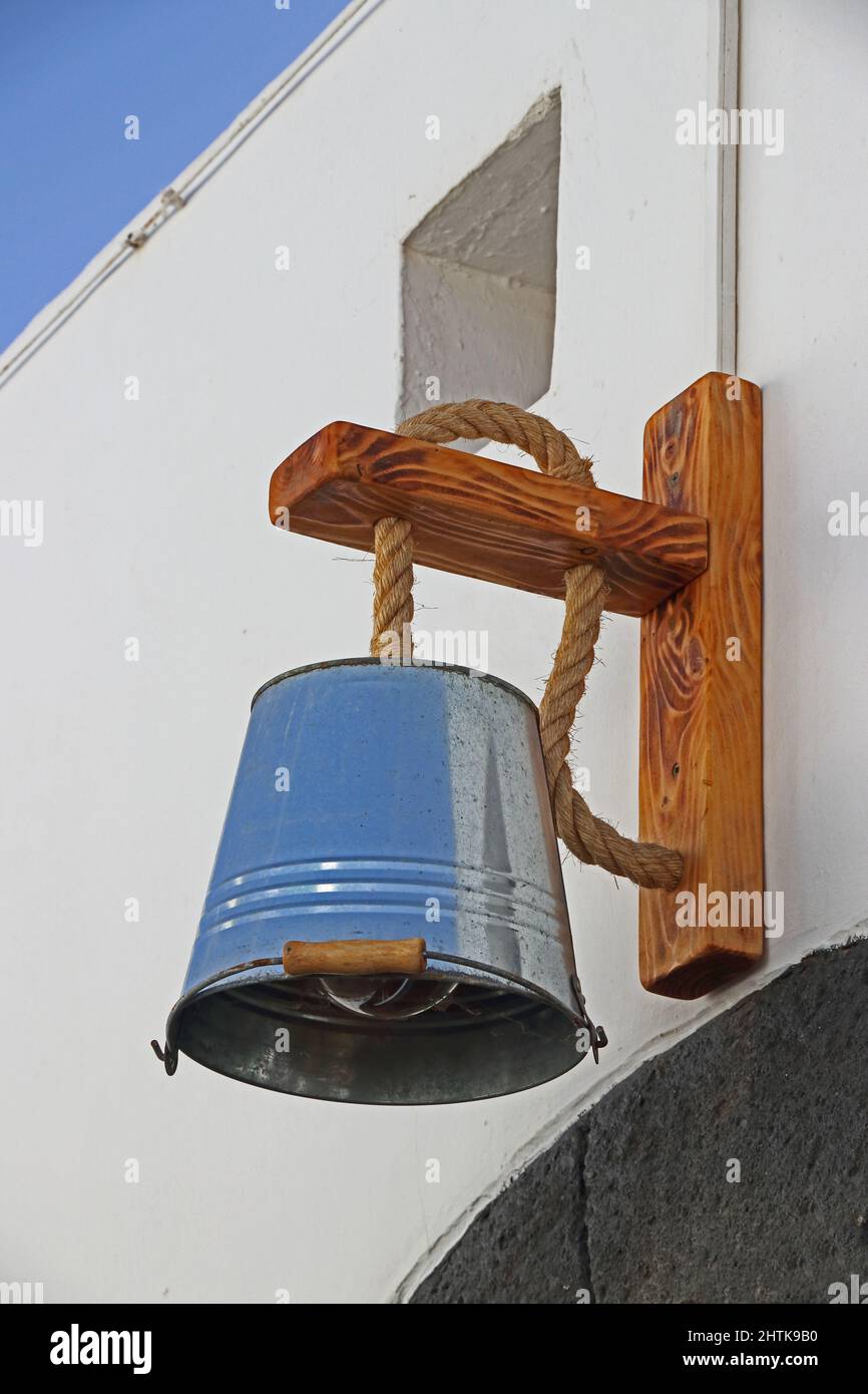 Bucket lamp hi-res stock photography and images - Alamy