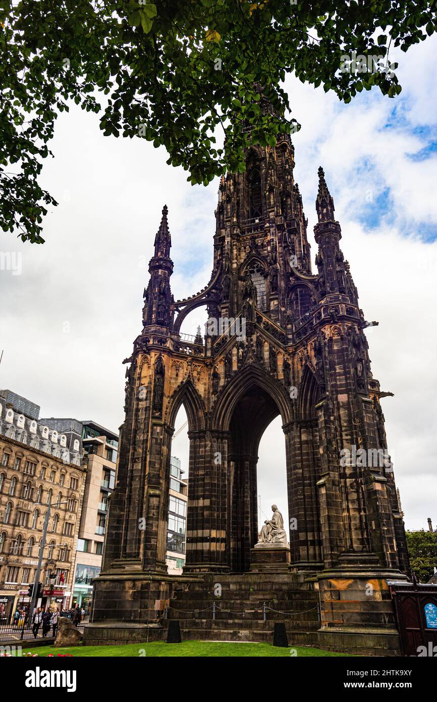 Craigleith sandstone hi-res stock photography and images - Alamy