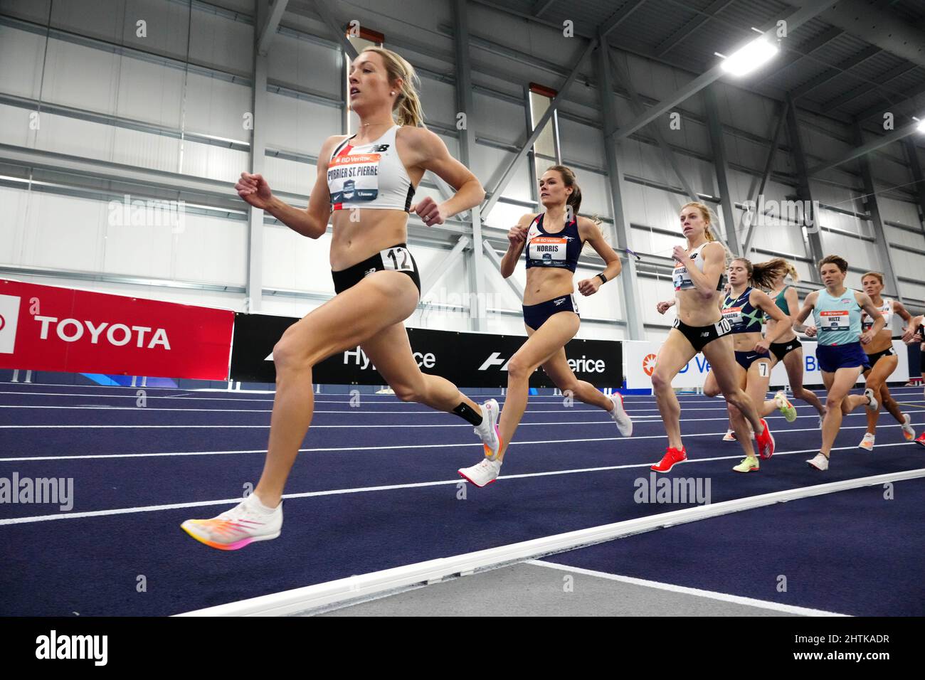 Elinor Purrier St. Pierre aka Elle Purrier St. Pierre leads the women's ...