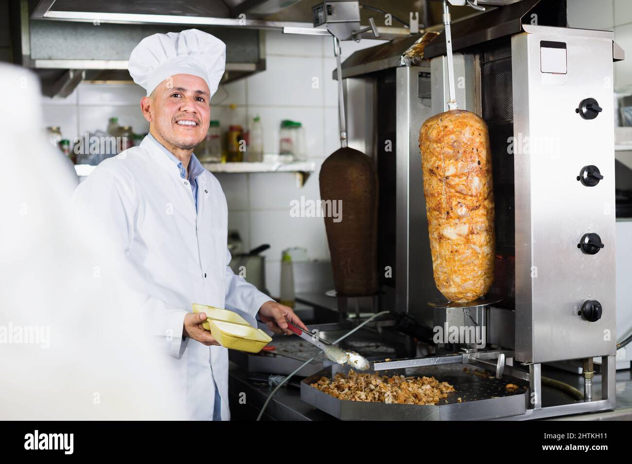 Preparing street food slice bread hi-res stock photography and images ...