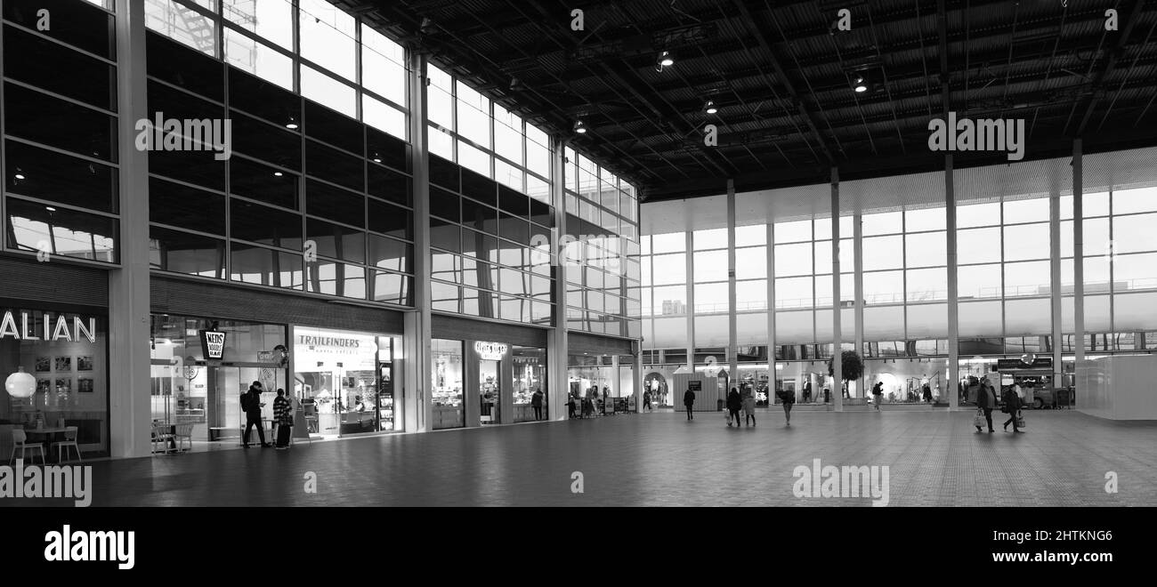 Milton Keynes Shopping centres in Central Milton Keynes and Midsummer ...