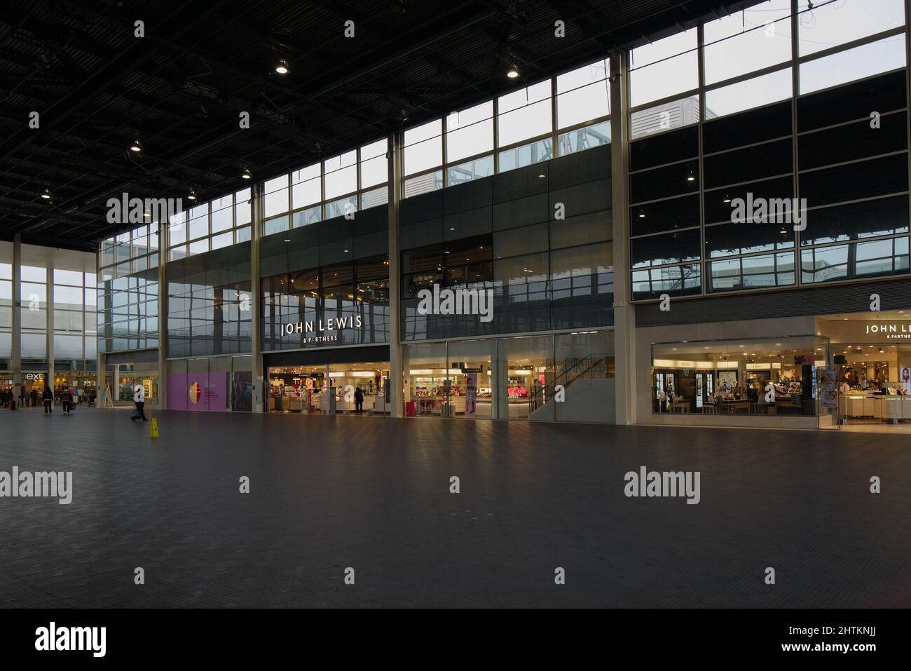 Milton Keynes Shopping centres in Central Milton Keynes and Midsummer ...