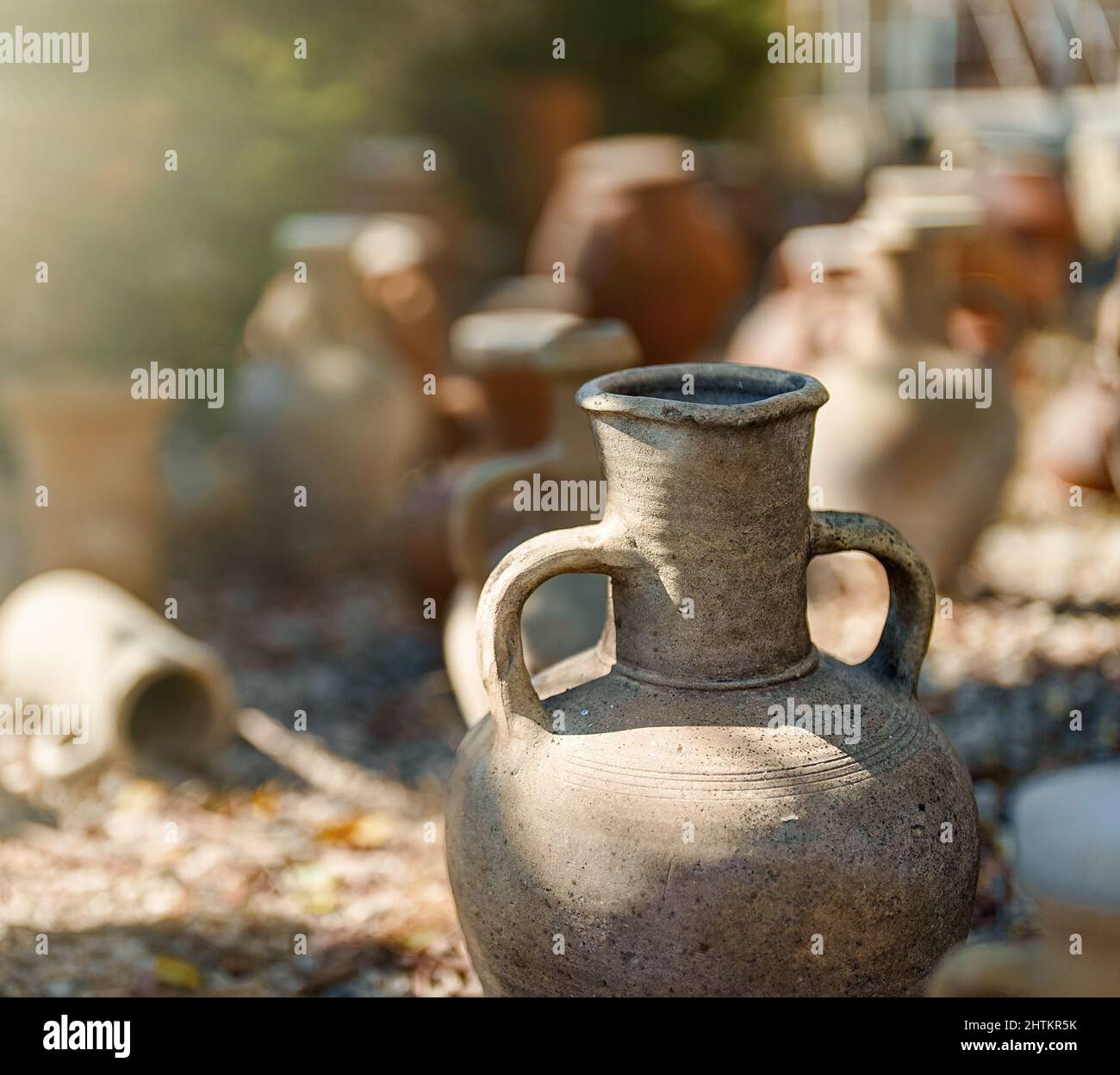 Ancient jugs hi-res stock photography and images - Alamy