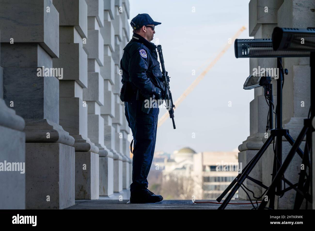 United States Capitol Police (USCP) officer with an assault rifle on ...