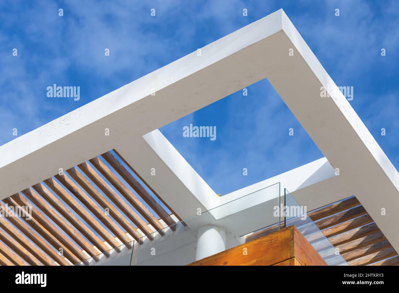 Concrete corner hi-res stock photography and images - Alamy