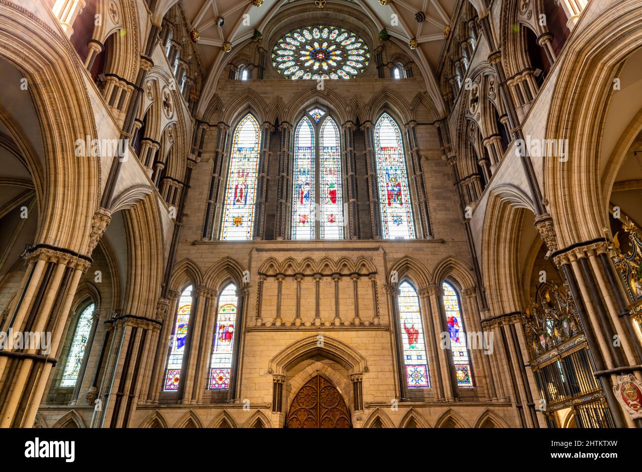 South transept stained glass rose window hi-res stock photography and ...