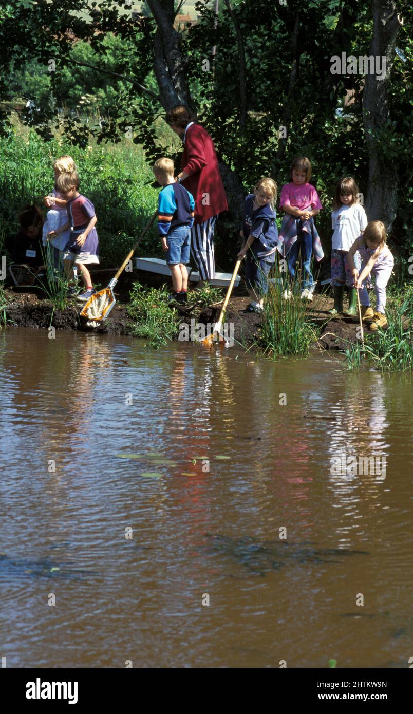 Children pond boys hi-res stock photography and images - Alamy