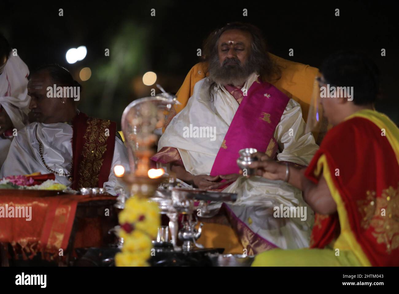 Bengaluru, Karnataka, India. 1st Mar, 2022. Art of Living Founder Sri ...