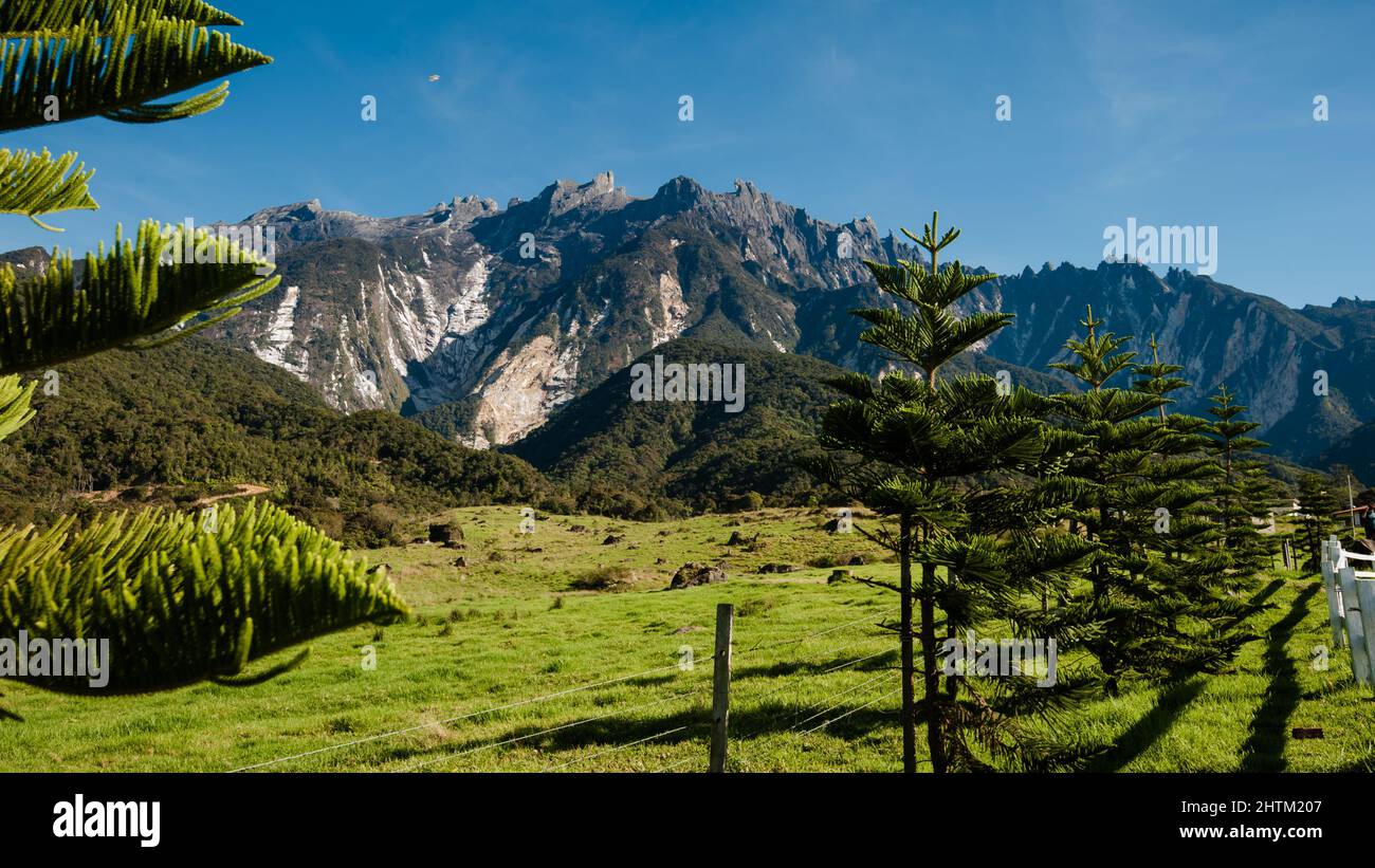 Beautiful view of the Mount Kinabalu Stock Photo - Alamy