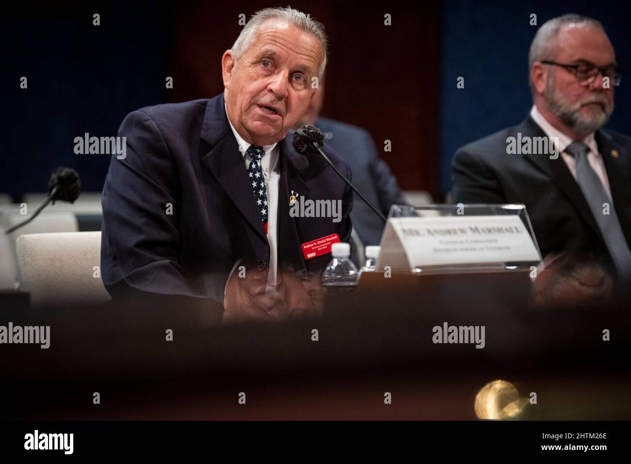 House veterans affairs committee hearing hi-res stock photography and ...