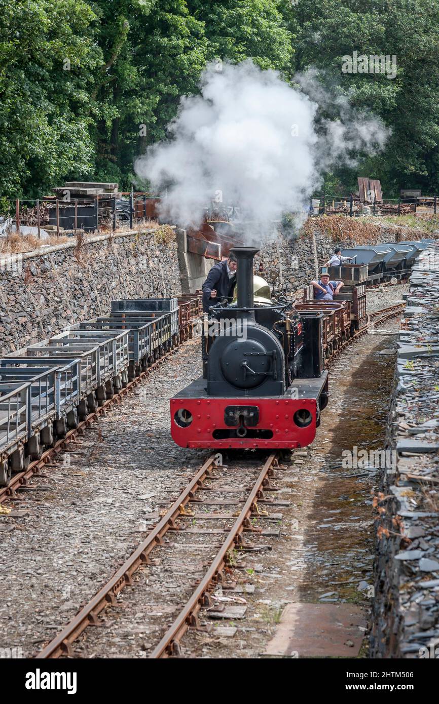 Hunslet 125 hi-res stock photography and images - Alamy