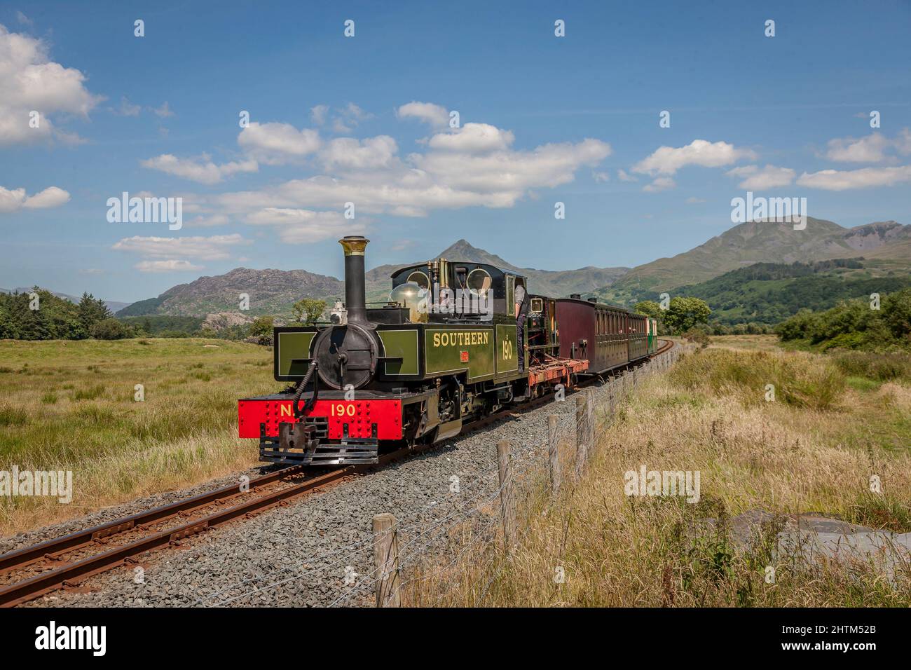Welsh highland heritage railway hi-res stock photography and images - Alamy