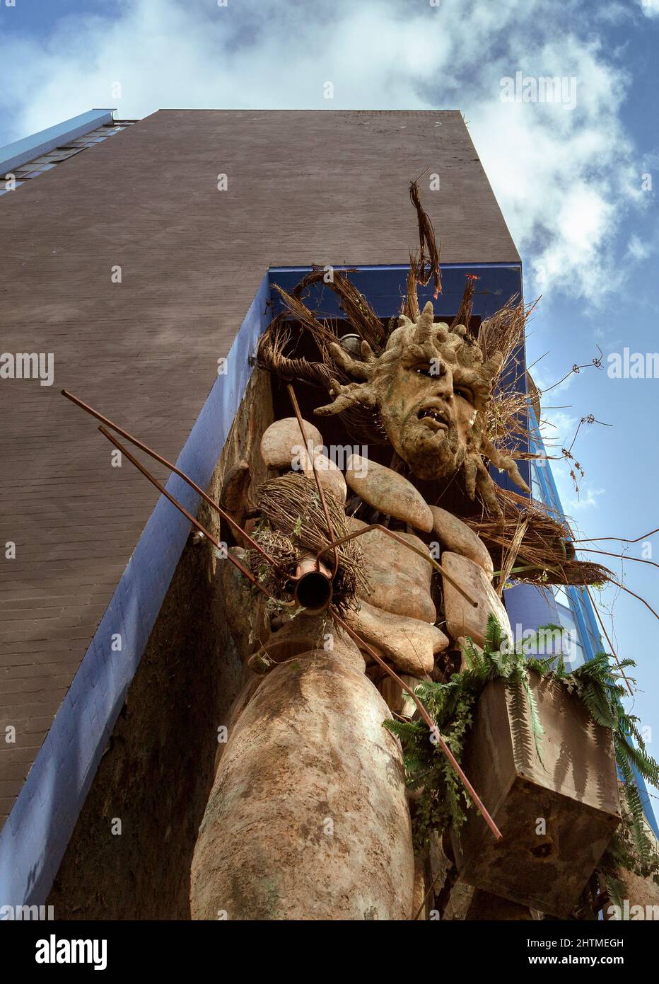 Green man statue green man hi-res stock photography and images - Alamy