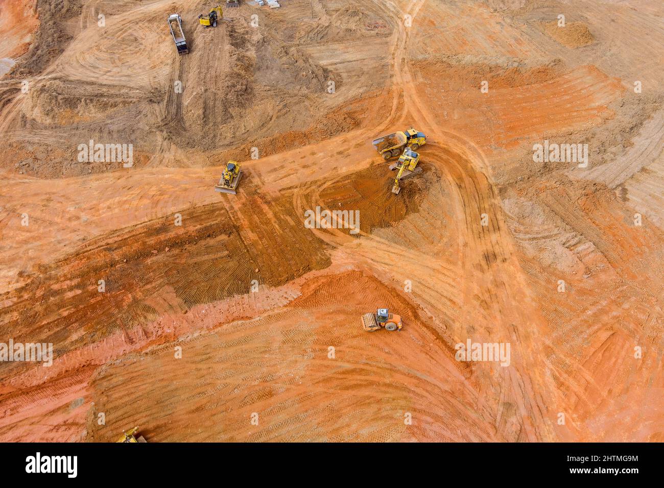 Construction material loading hi-res stock photography and images - Alamy