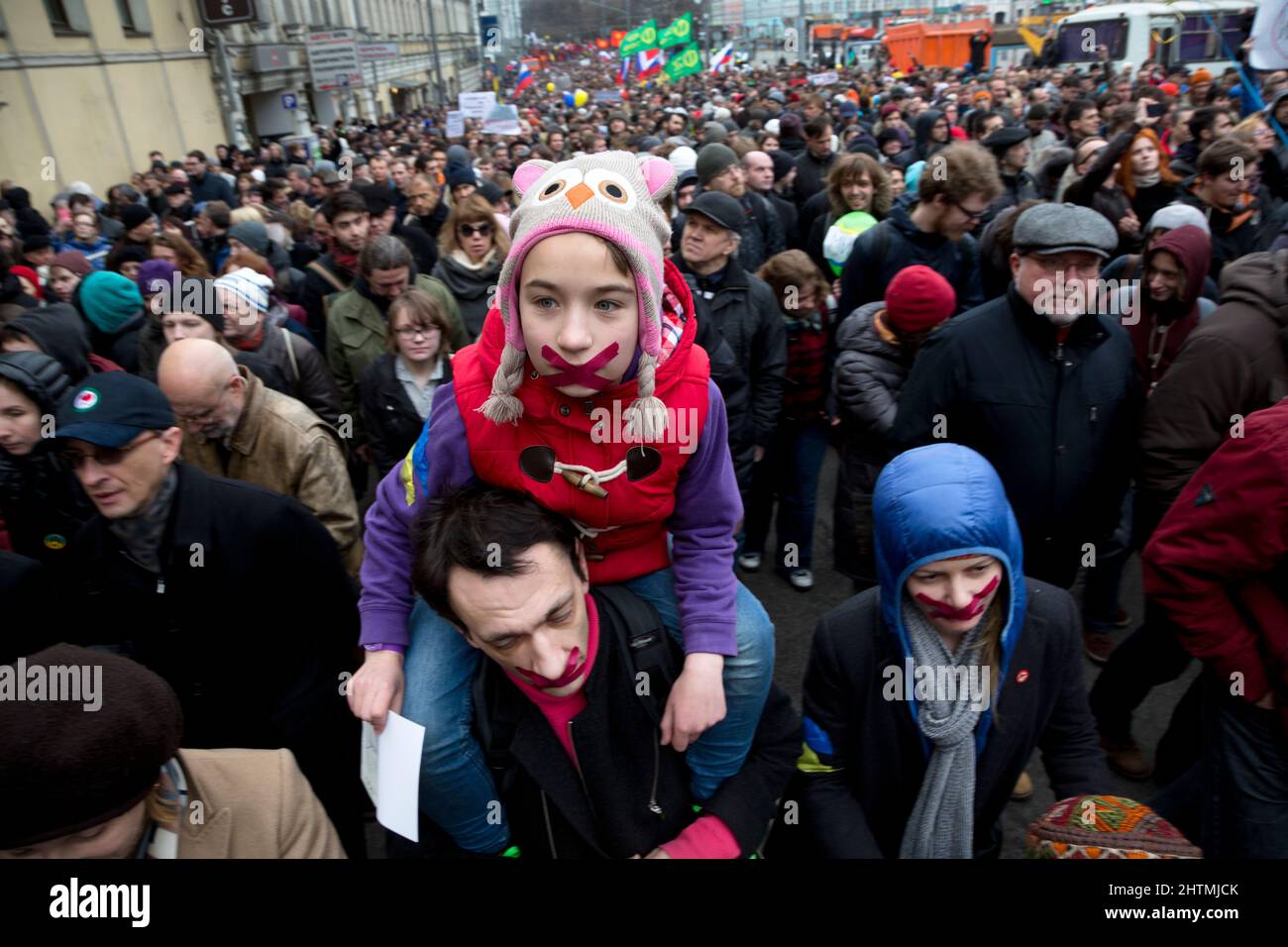 Moscow, Russia. 15th March, 2014 People hold anti-war banners during ...