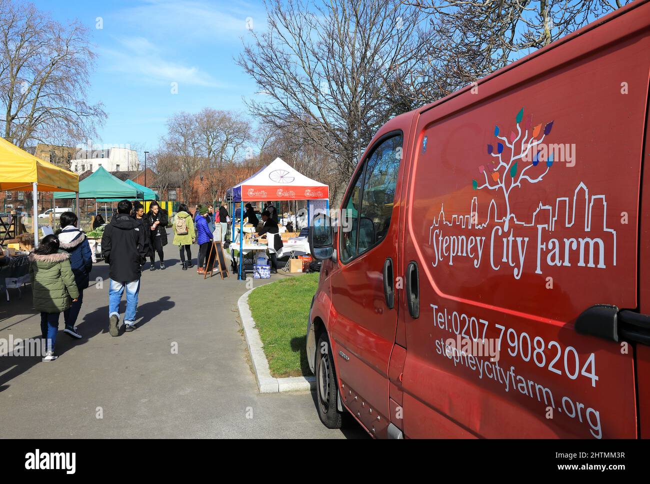 Sustainable neighbourhood hi-res stock photography and images - Alamy
