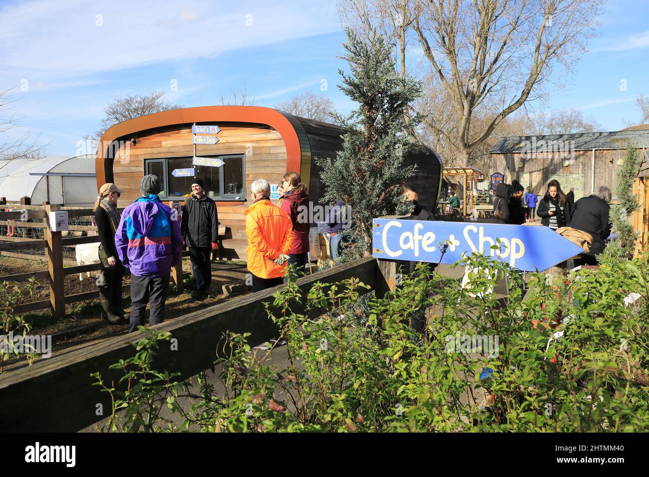 Volunteers at Stepney City Farm, east London, UK Stock Photo - Alamy