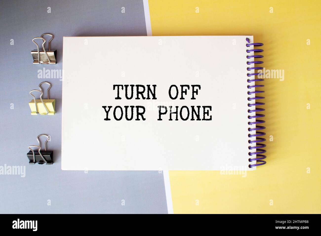 Turn off your cell phone sign hi-res stock photography and images - Alamy