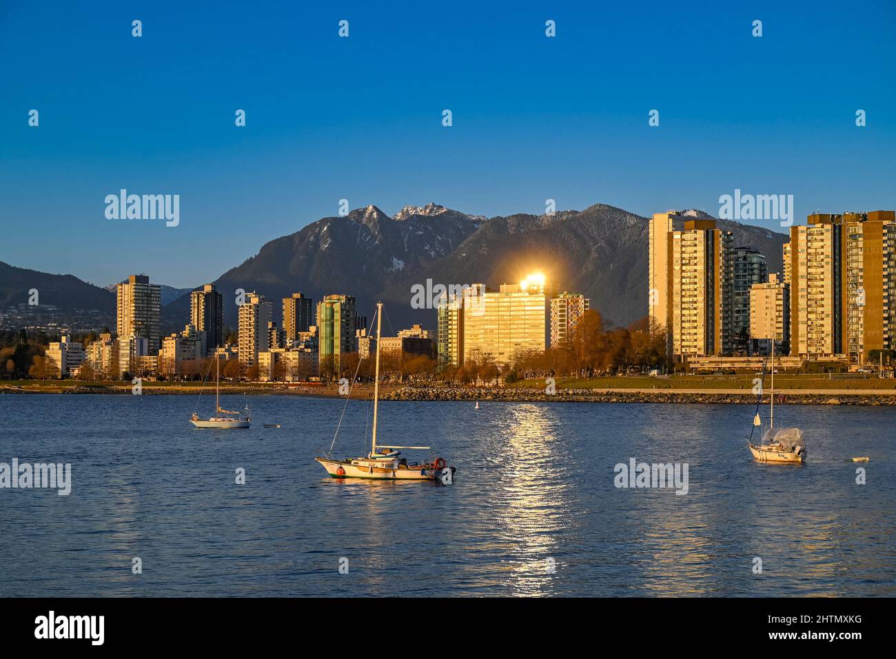 Off west end hi-res stock photography and images - Alamy