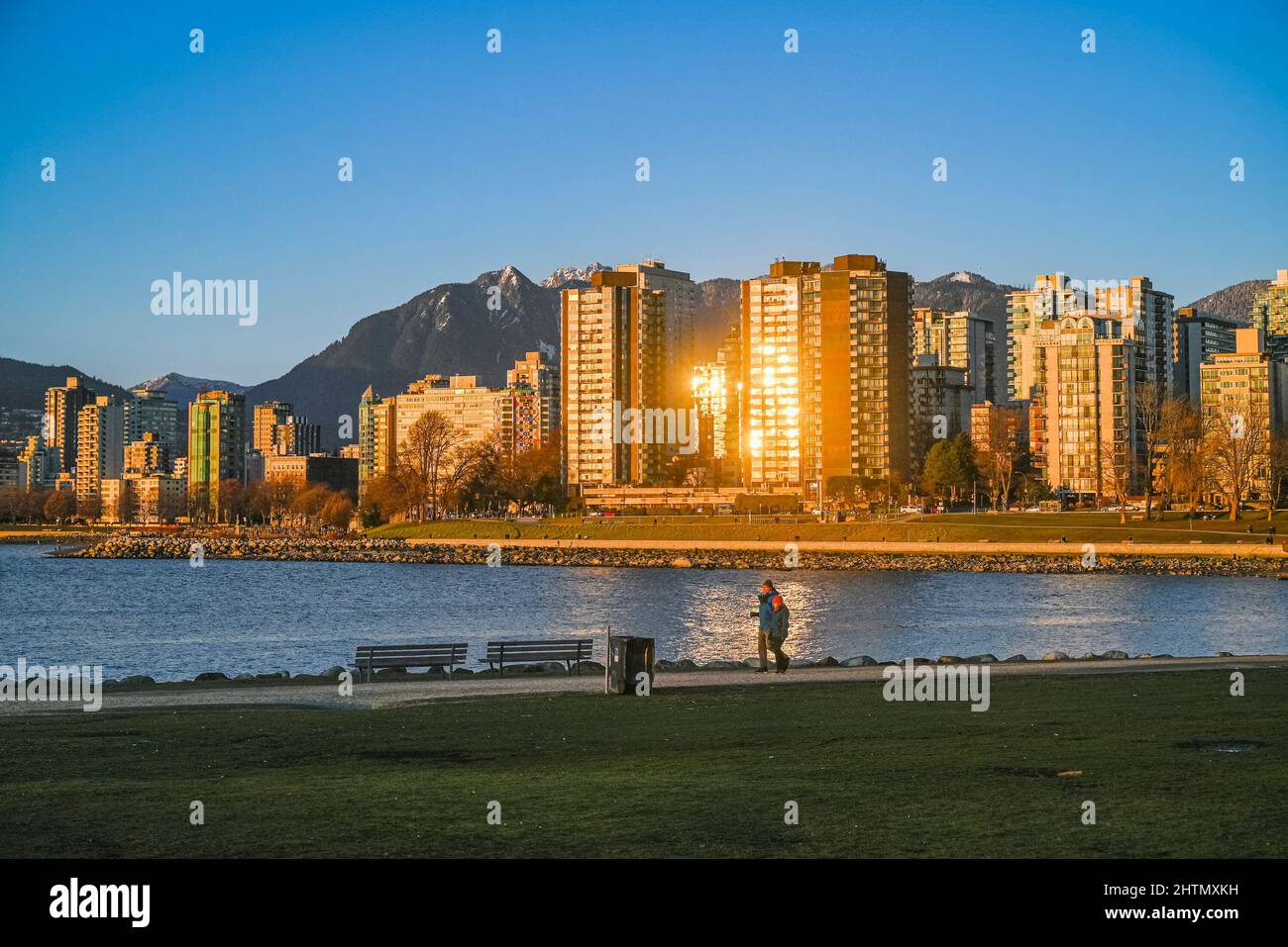 Off west end hi-res stock photography and images - Alamy