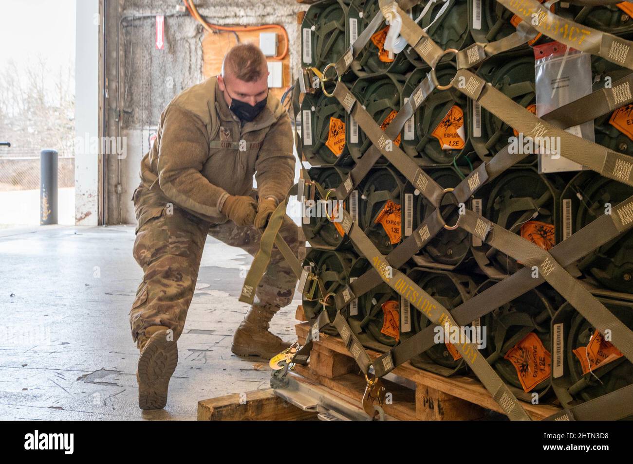 436th force support squadron hi-res stock photography and images - Alamy