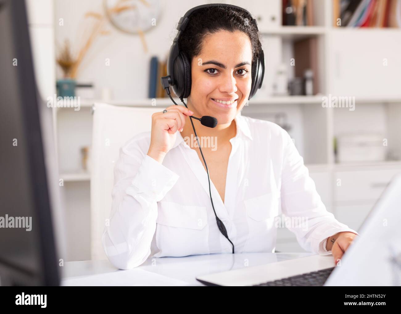 Arab american support center hi-res stock photography and images - Alamy
