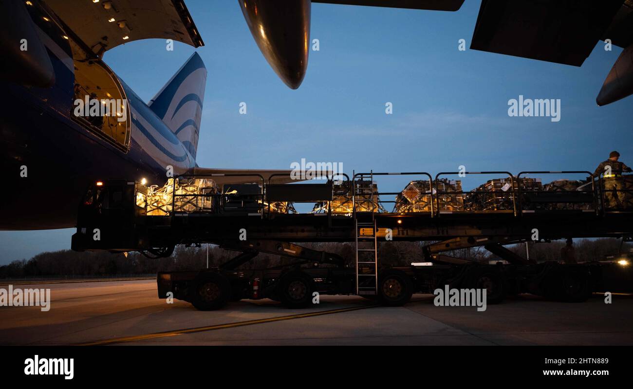 K loader hi-res stock photography and images - Alamy