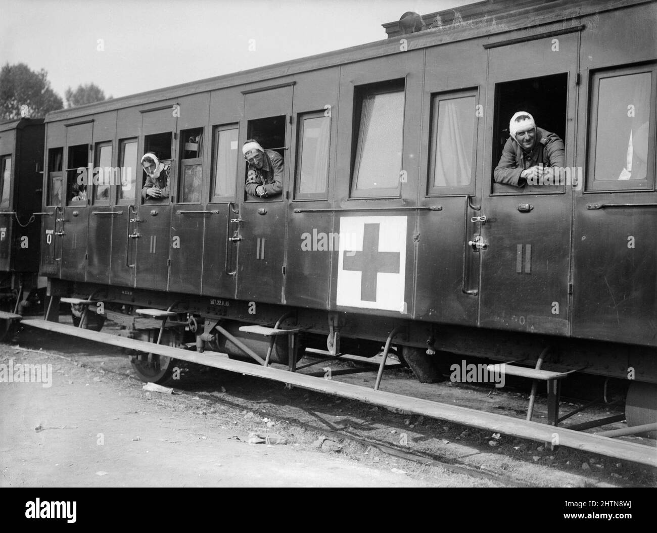 Ww1 soldiers train hi-res stock photography and images - Alamy