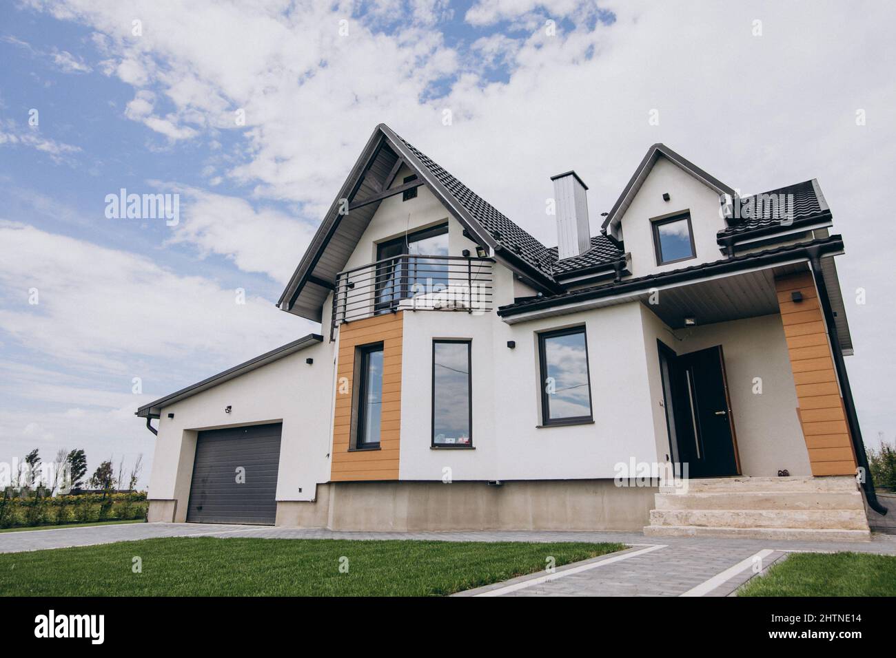 House isolated in the field Stock Photo - Alamy