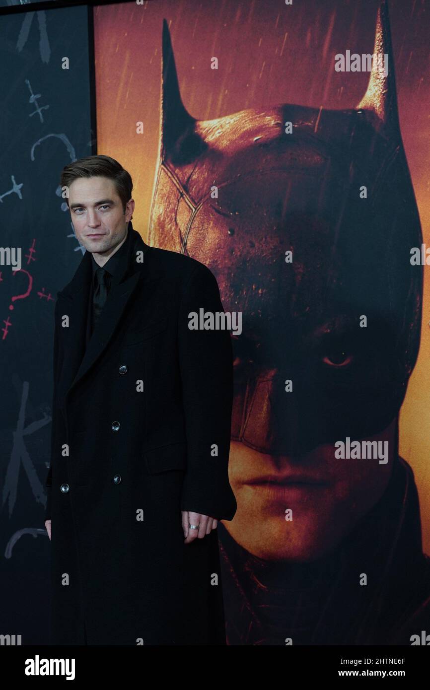 Robert Pattinson at arrivals for THE BATMAN Premiere, Josie Robertson ...
