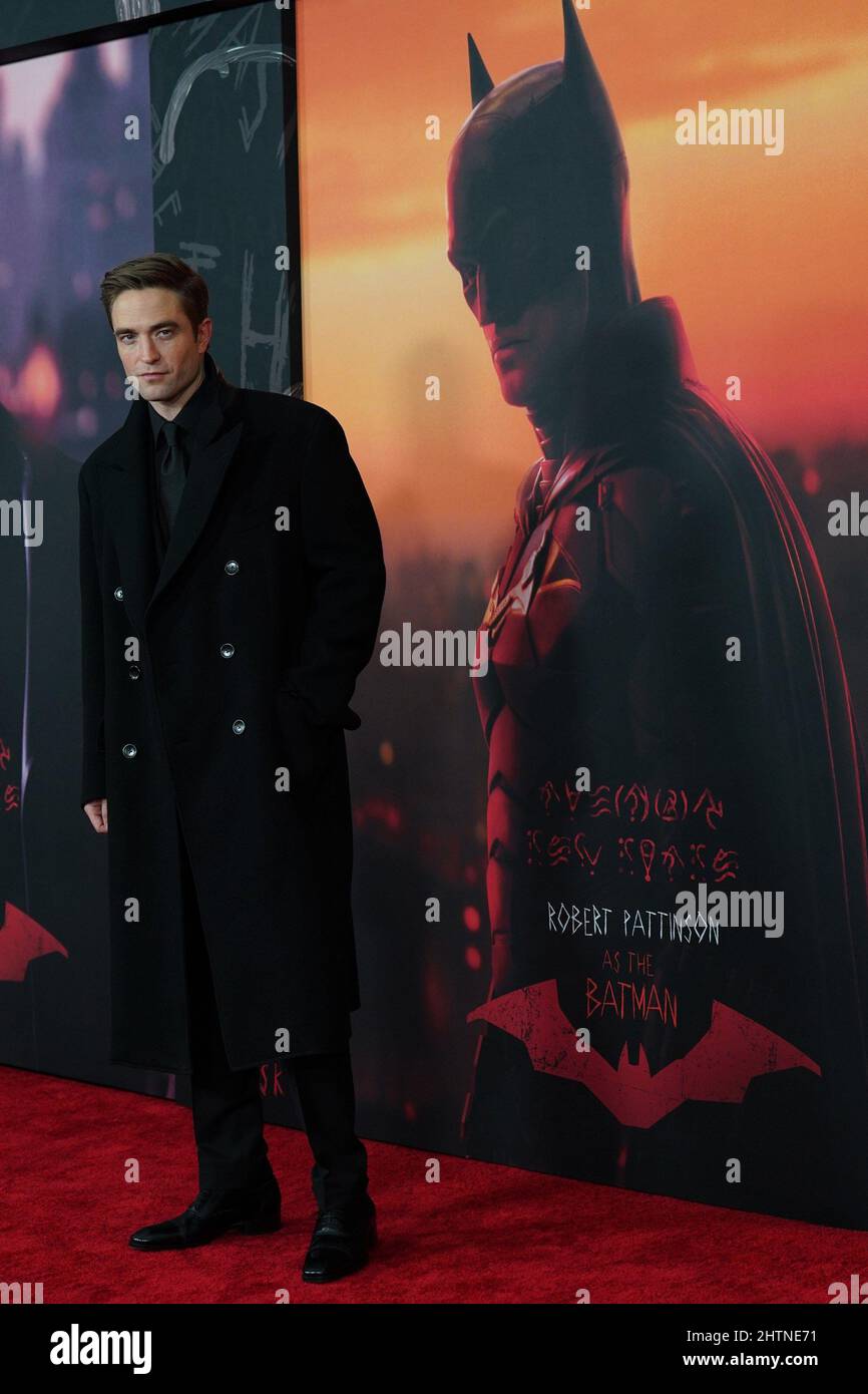 New York, NY, USA. 1st Mar, 2022. Robert Pattinson at arrivals for THE ...