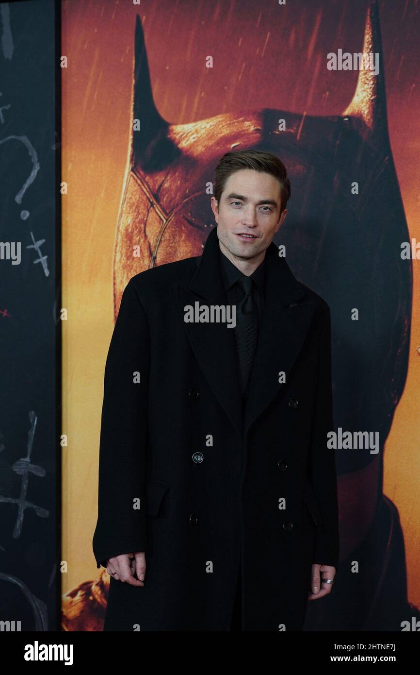 Robert Pattinson at arrivals for THE BATMAN Premiere, Josie Robertson ...
