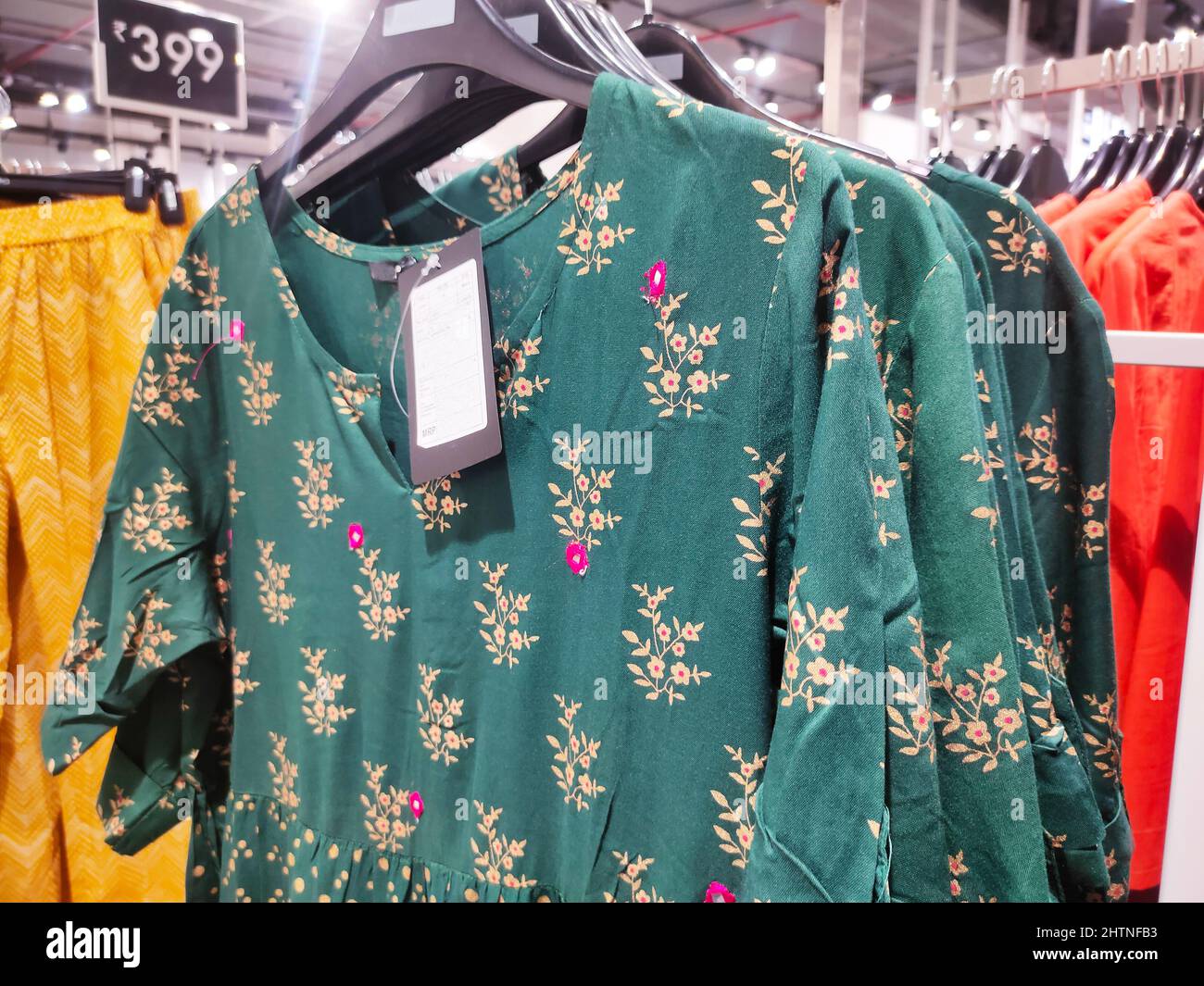 Indian colorful dresses, Fashion stylish colourful clothes display in ...