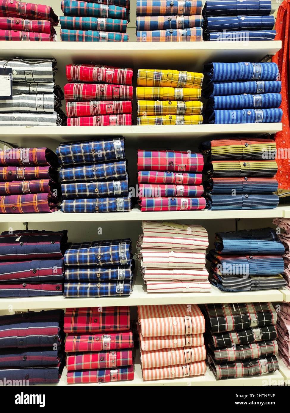 Sales man in fabric shop hi-res stock photography and images - Alamy