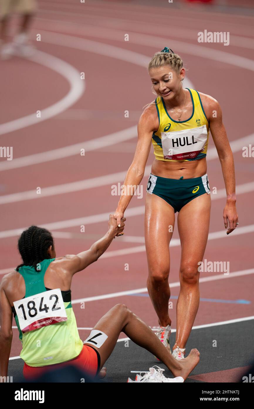 Jessica Hull hugging a friend at the finish line in the 1500 meters at ...