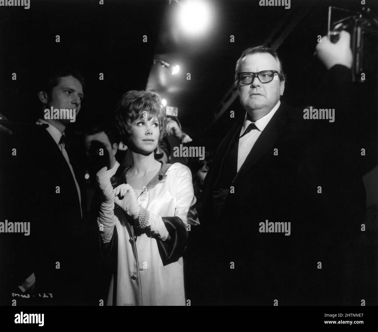 WENDY CRAIG and ORSON WELLES in I'LL NEVER FORGET WHAT'S'ISNAME 19678 ...