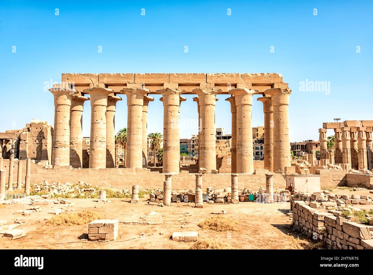 Ancient egypt pyramid building hi-res stock photography and images - Alamy