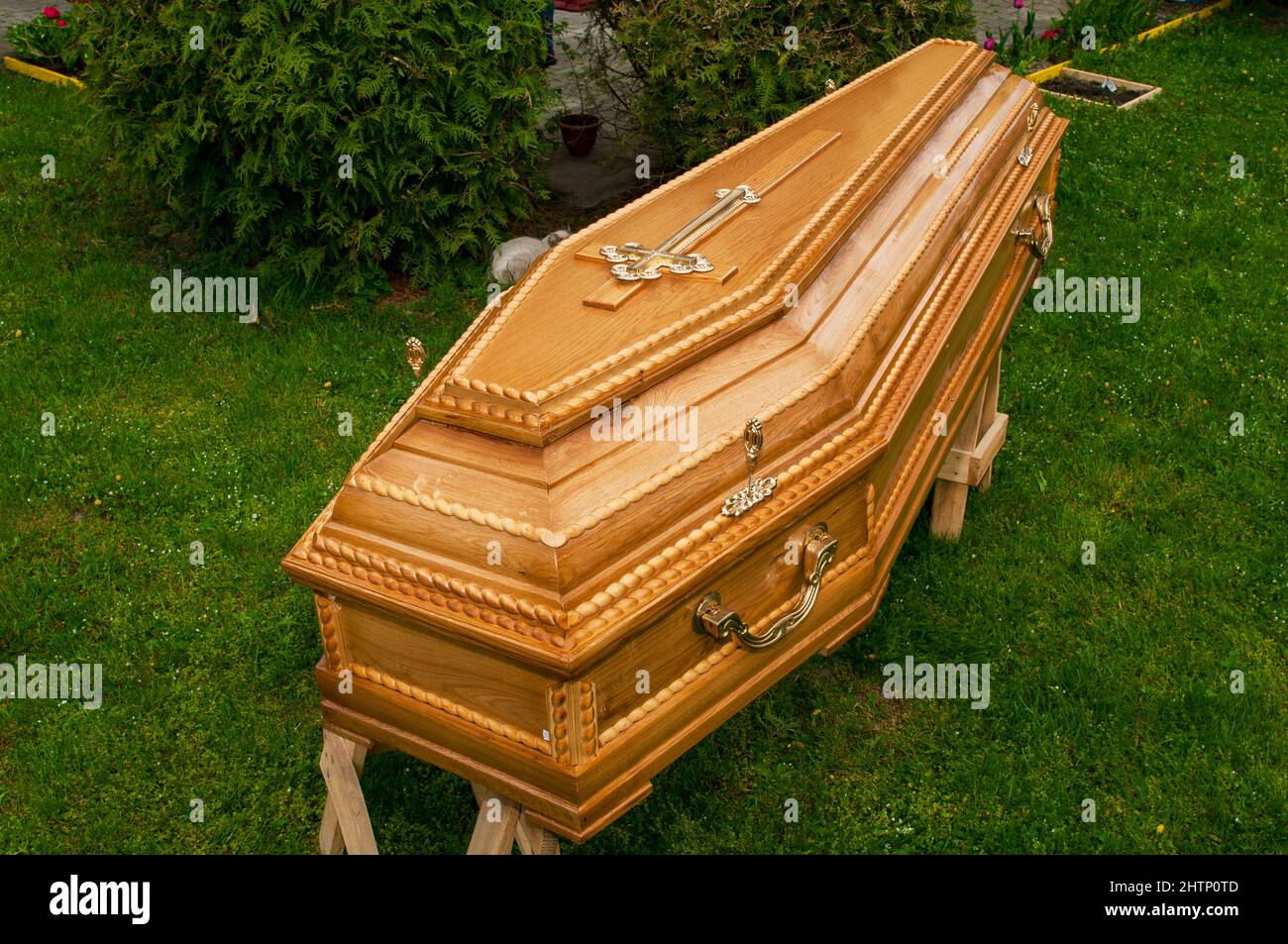 Wooden tomb, cross decoration, ornament, massive handles for burial ...