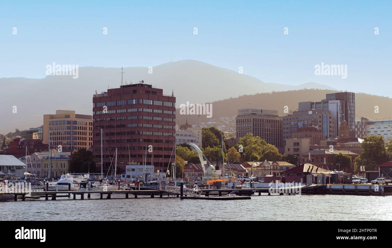 Hobart sunset buildings hi-res stock photography and images - Alamy