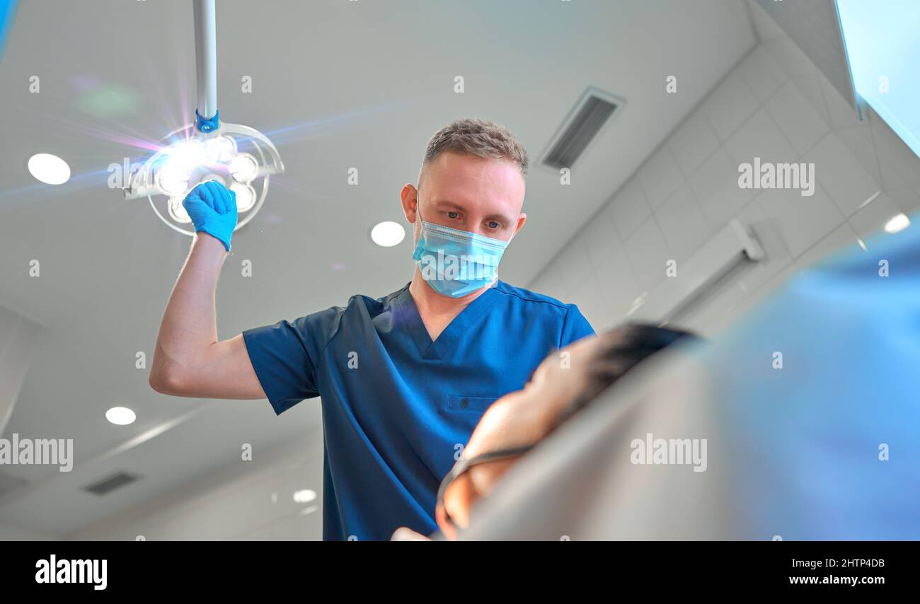 surgeon receives the patient in the dressing room Stock Photo - Alamy