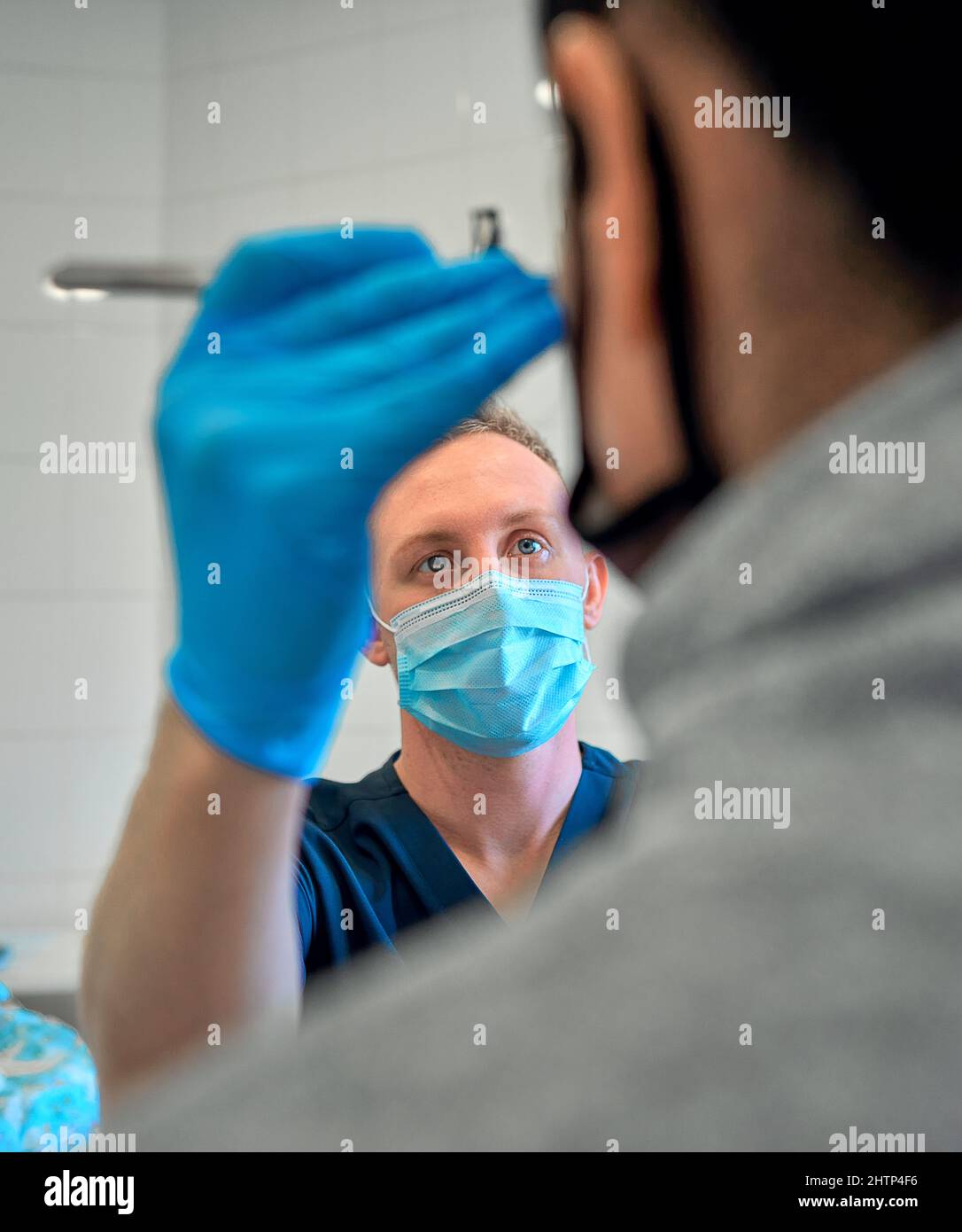 surgeon receives the patient in the dressing room Stock Photo - Alamy