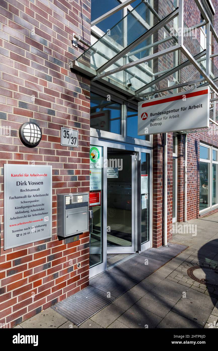 Office labor hi-res stock photography and images - Alamy