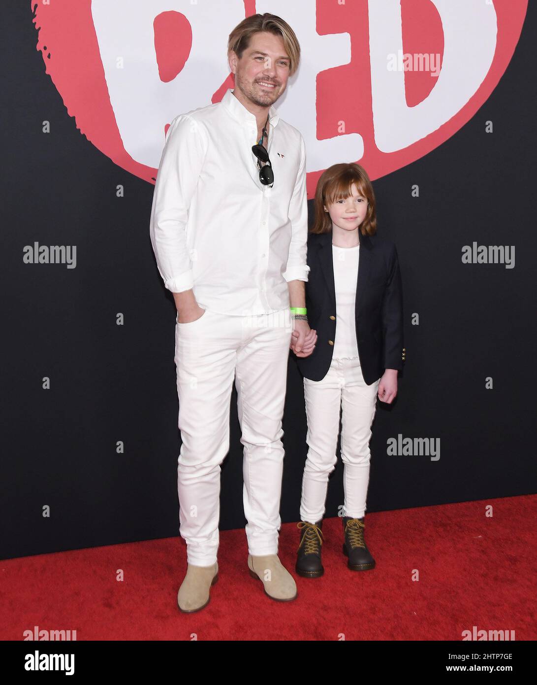 Los Angeles, USA. 01st Mar, 2022. (L-R) Taylor Hanson and Daughter ...
