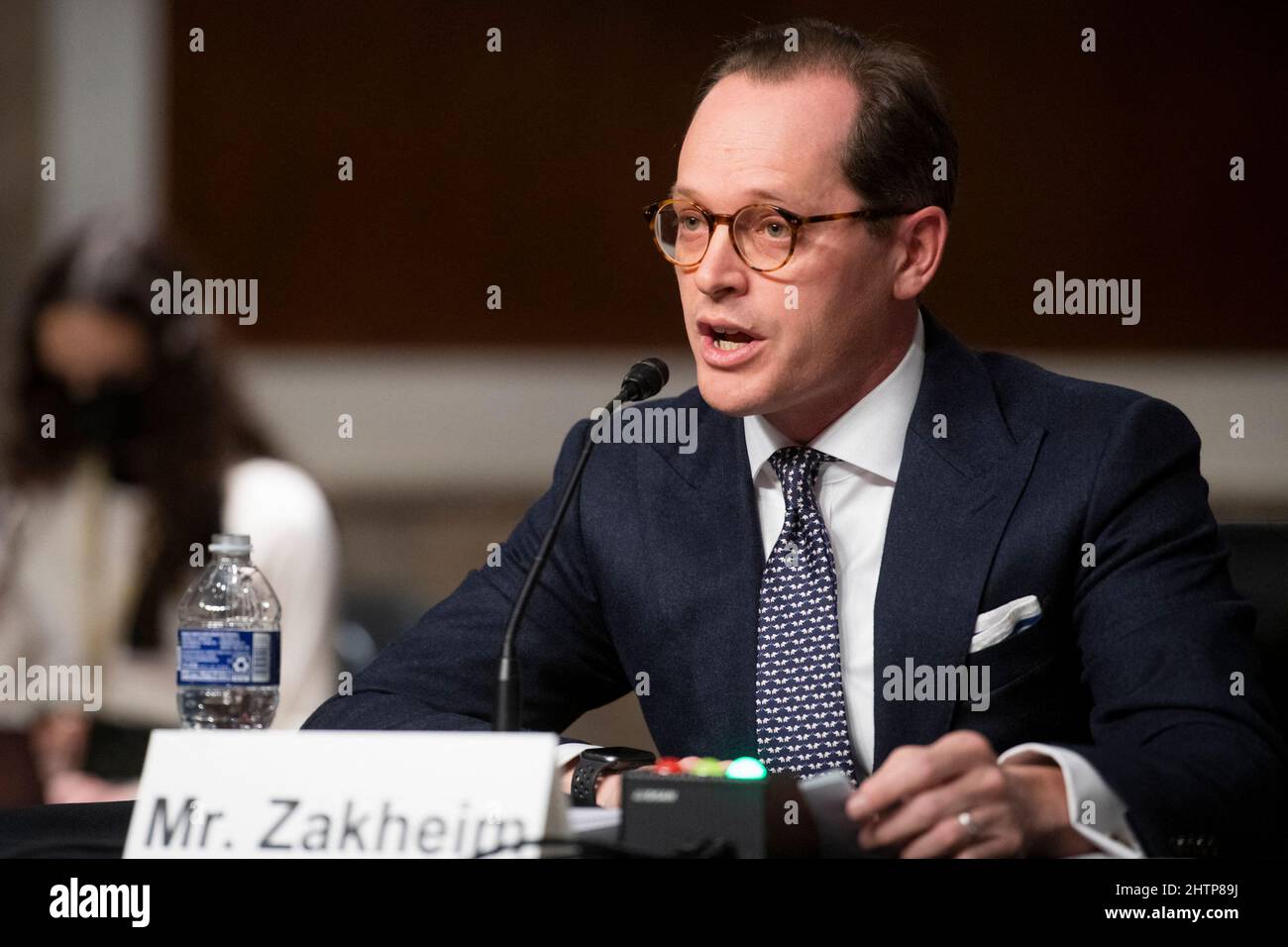 Roger zakheim hi-res stock photography and images - Alamy