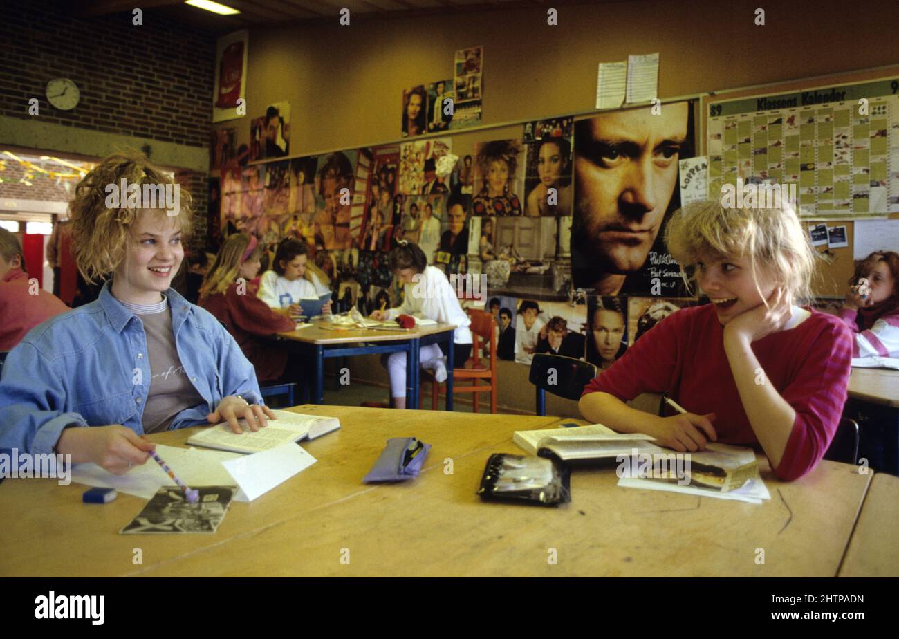 denmark copenhagen open school class teenagers Stock Photo - Alamy